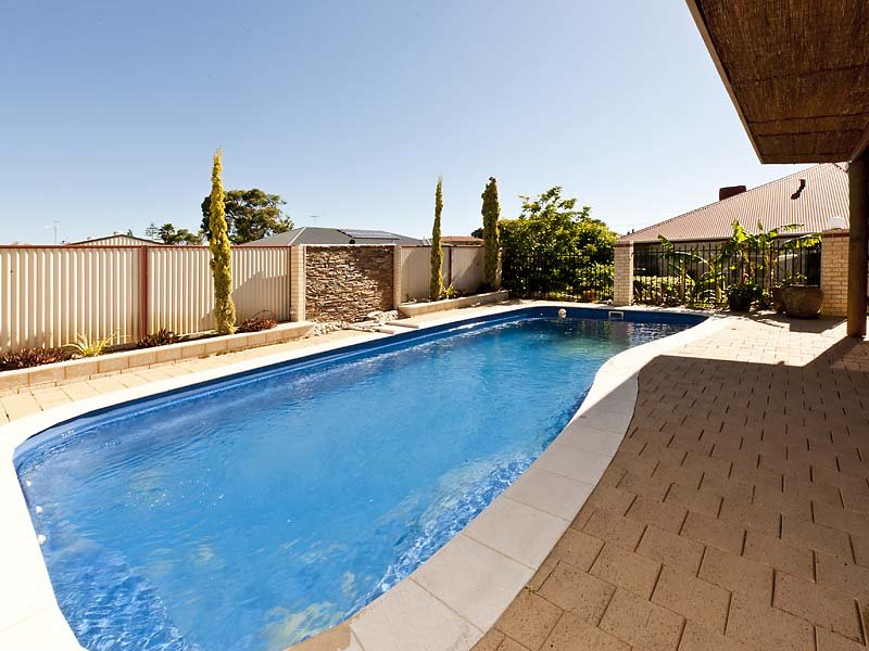 8 Callawa Street, Golden Bay, WA 6174 - realestate.com.au