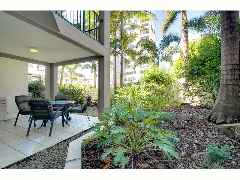 Unit 102/65 First Avenue, Mooloolaba, Qld 4557 - Property Details