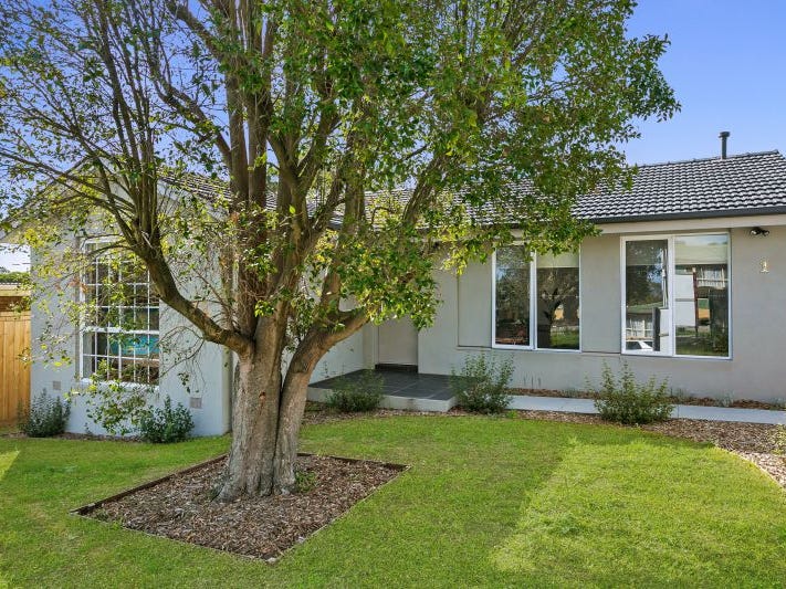 1/42 Golconda Avenue, Frankston, Vic 3199 - Property Details