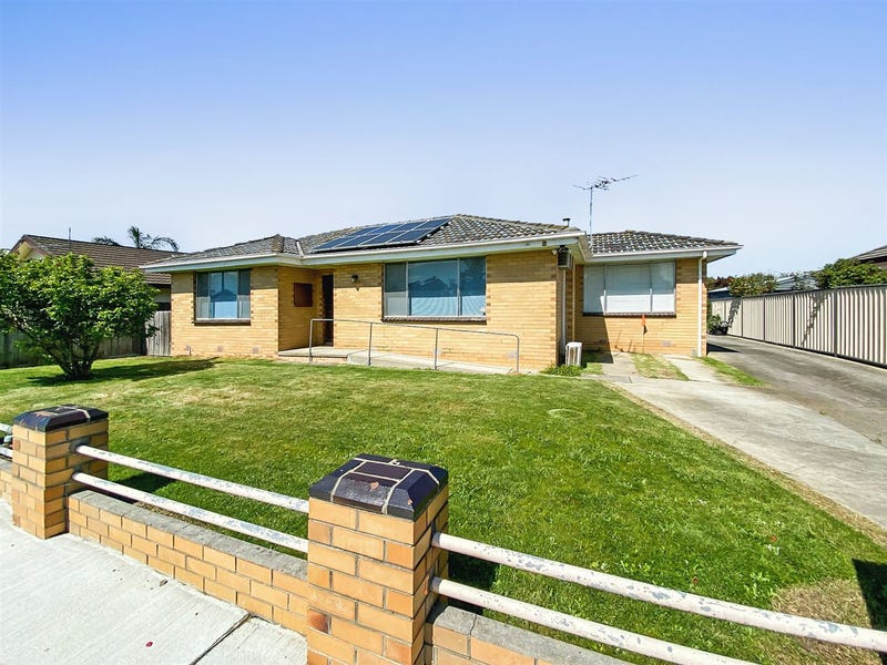 1/64 James Street, Yarram, Vic 3971 - Property Details