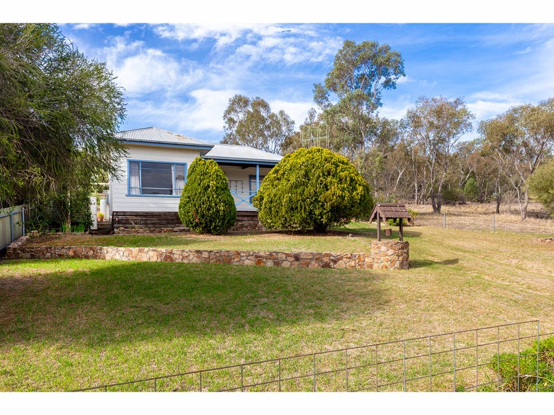 56 Billabong Street, Walbundrie, NSW 2642 - Property Details