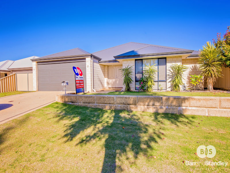 12 Millbridge Boulevard, Millbridge, WA 6232 - realestate.com.au