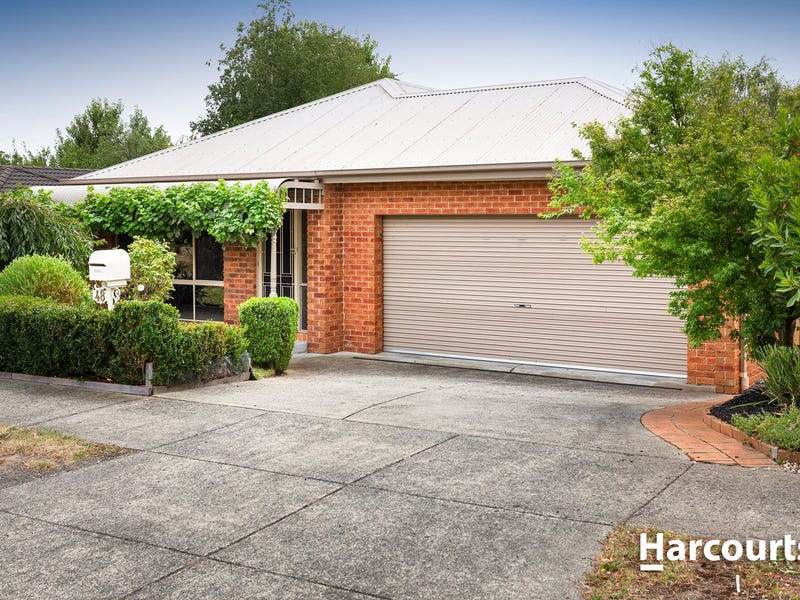 48 Highfielde Avenue, Berwick, VIC 3806 - realestate.com.au