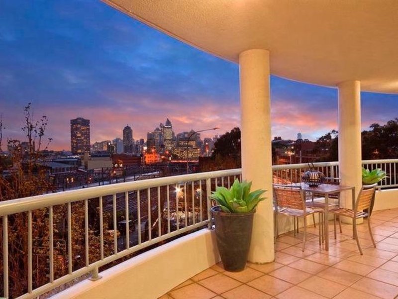 9/64 Lawson Square, Redfern, NSW 2016 - Property Details