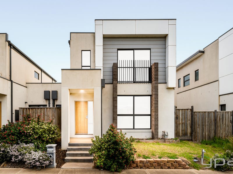 893 Morris Road, Truganina, Vic 3029 - Property Details