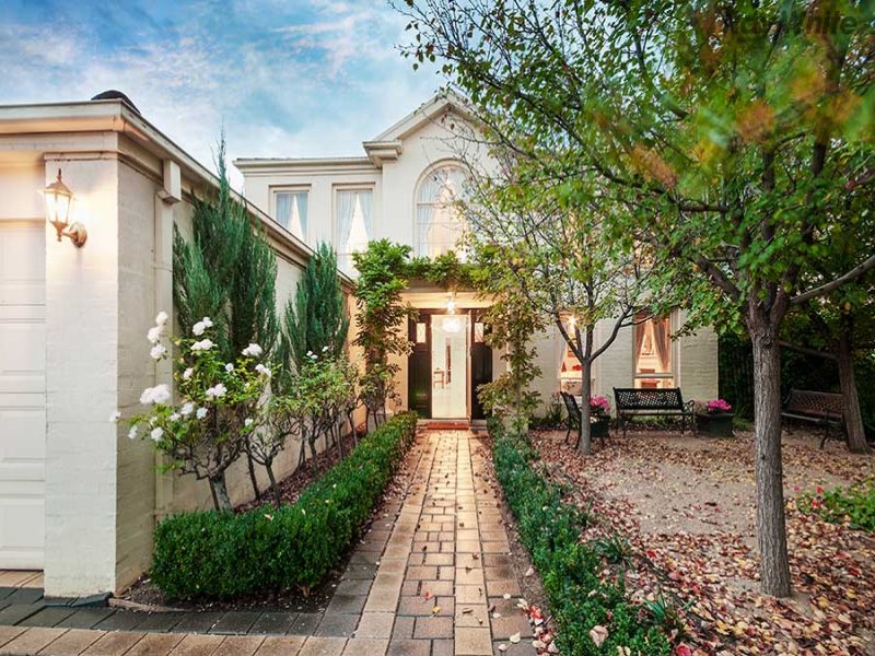 20 Torro Walk, Sydenham, VIC 3037 - realestate.com.au