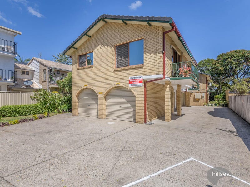 2/168 Frank Street, Labrador, Qld 4215 - Property Details