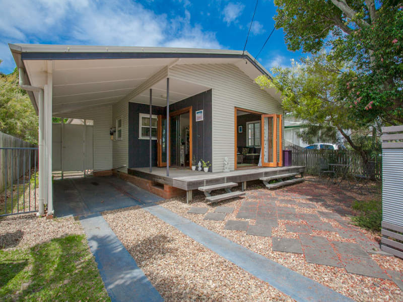 27 Garnet Street, Scarborough, QLD 4020 - realestate.com.au