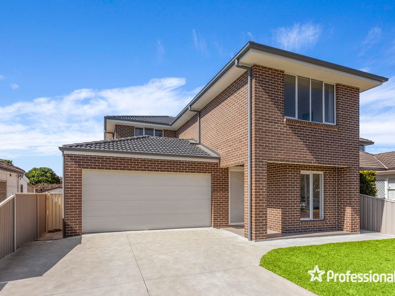 7 Uralla Avenue, Padstow, NSW 2211 - Property Details