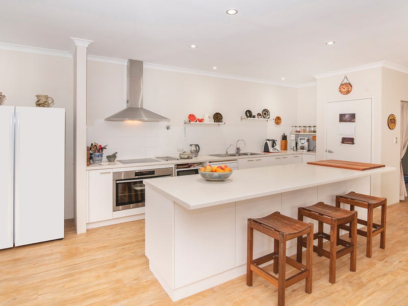 7 Cobbler Road, Broadwater, WA 6280 - Property Details