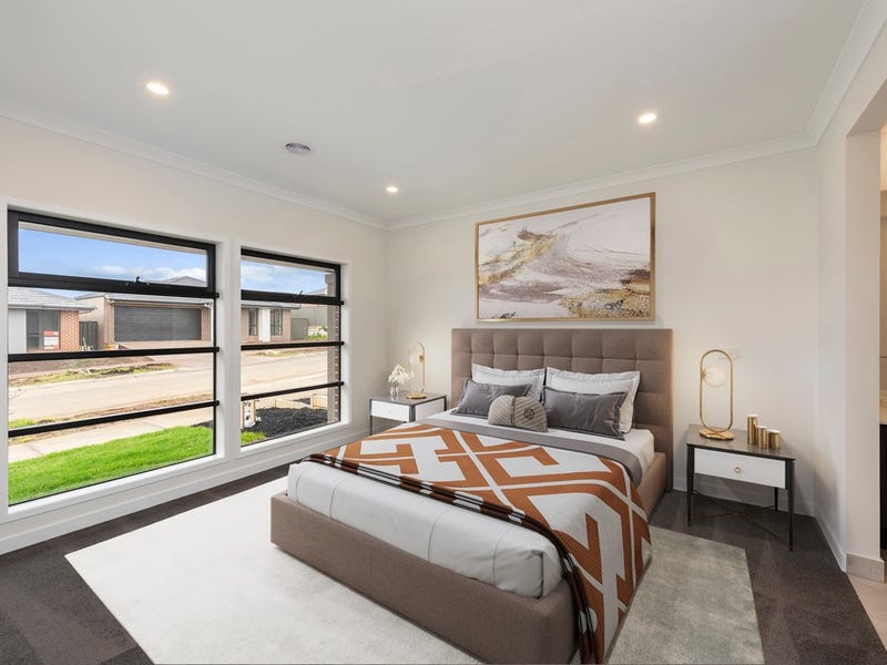 34 Mudrooroo Circuit, Kalkallo, Vic 3064 - Property Details