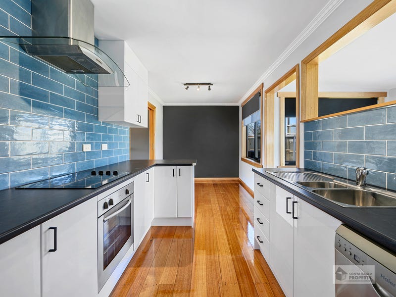 17 Ward Street, Wynyard, Tas 7325 - Property Details