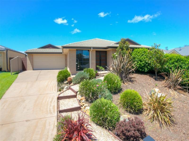 5 Coromandel Cove, Cameron Park, NSW 2285 - realestate.com.au