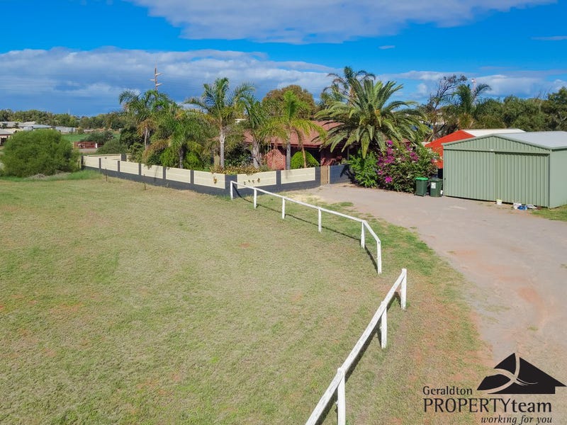 28 Jenark Road, Woorree, WA 6530 - Property Details