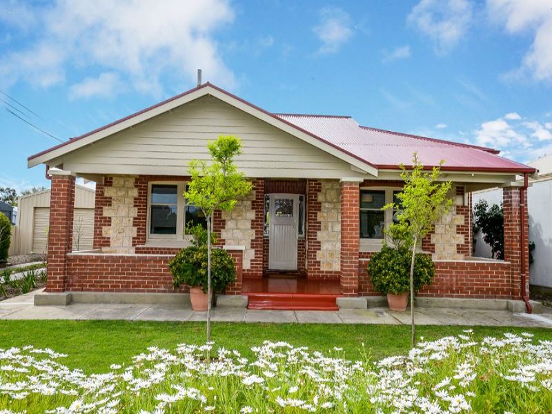 27 George Main Road, Victor Harbor, SA 5211 - realestate.com.au