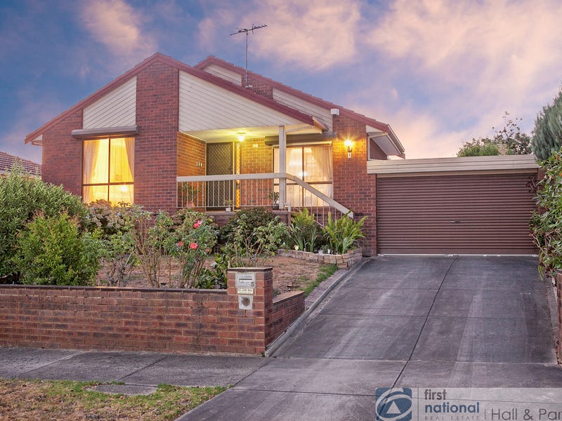 5 Brandon Court, Endeavour Hills, VIC 3802 - realestate.com.au