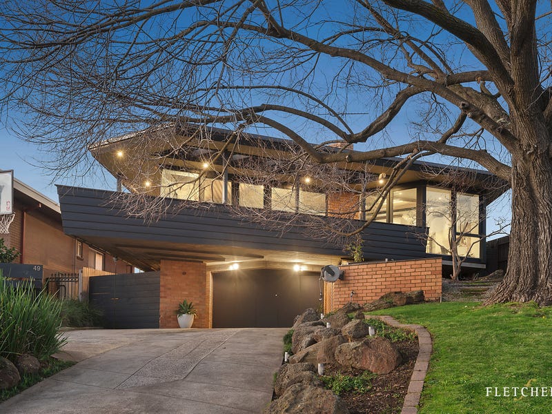 49 Pinnacle Crescent, Bulleen, Vic 3105 - Property Details