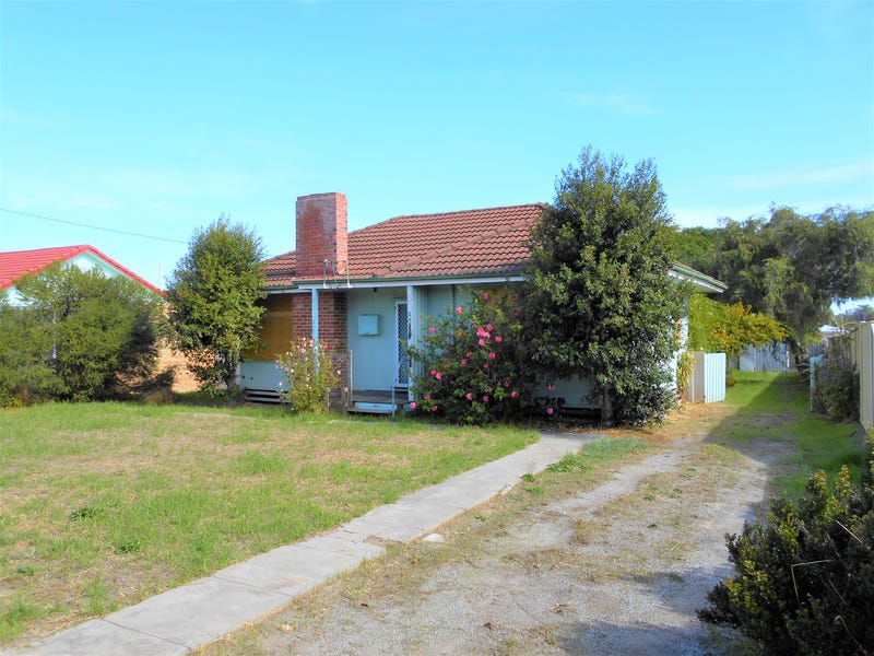 8 Bowden Terrace, Katanning, WA 6317 - Property Details