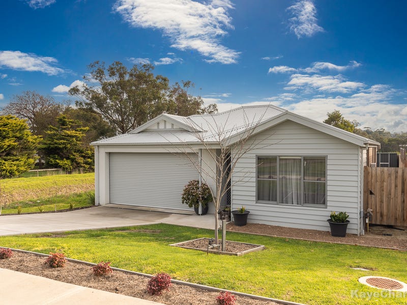 14 Thirteen Mile Road, Garfield, VIC 3814 - realestate.com.au
