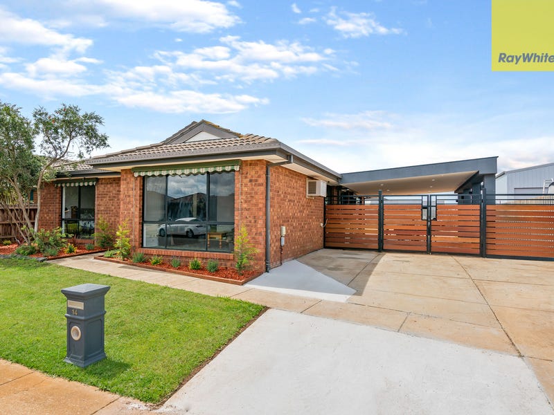 14 Regal Court, Melton South, VIC 3338 - realestate.com.au