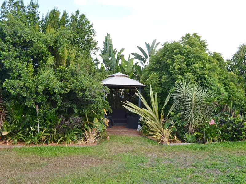 33 Amaroo Drive, Mareeba, Qld 4880 - Property Details