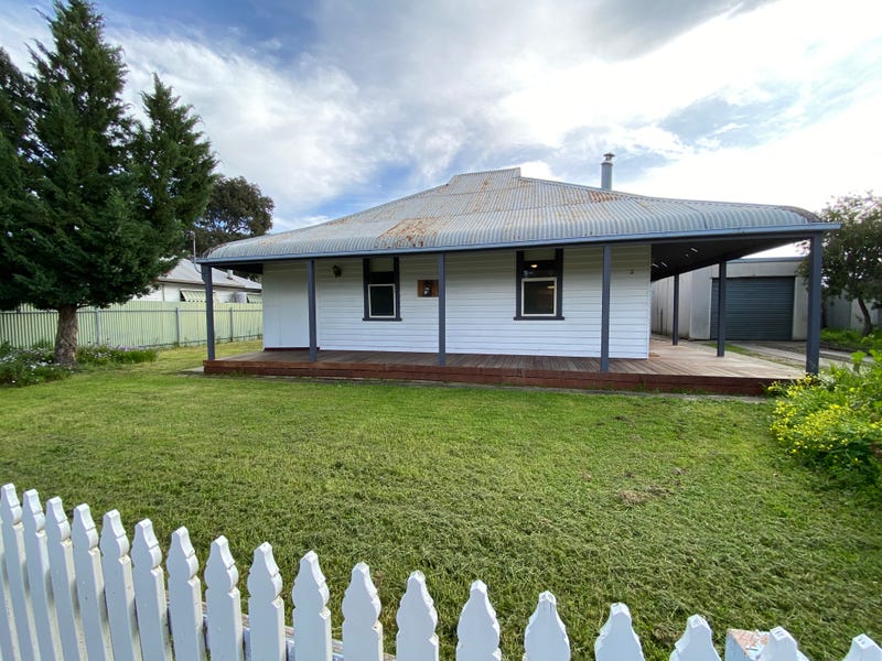2 Pine Street, Nhill, Vic 3418 - Property Details