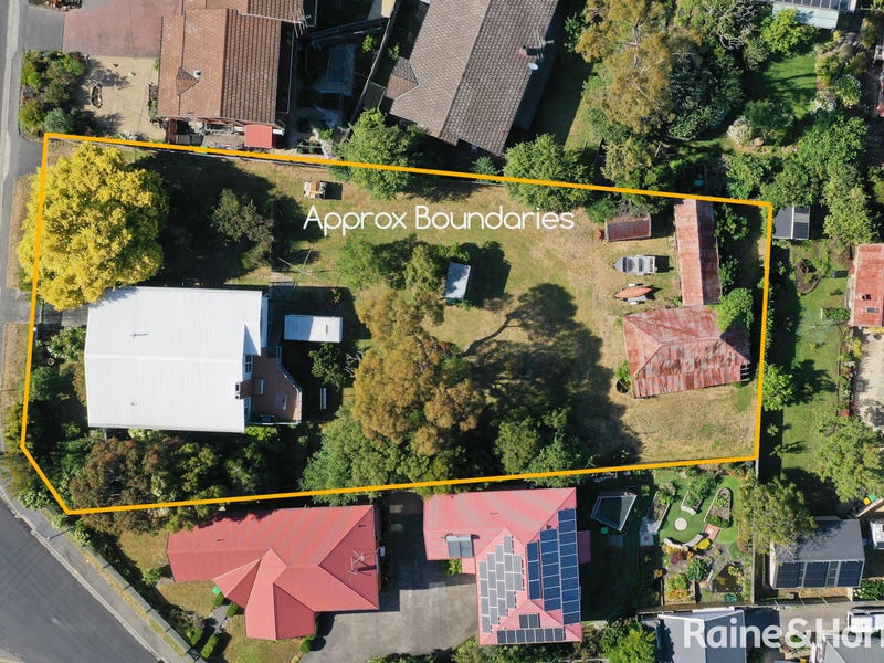 1 Britannia Place, Bellerive, Tas 7018 - Property Details