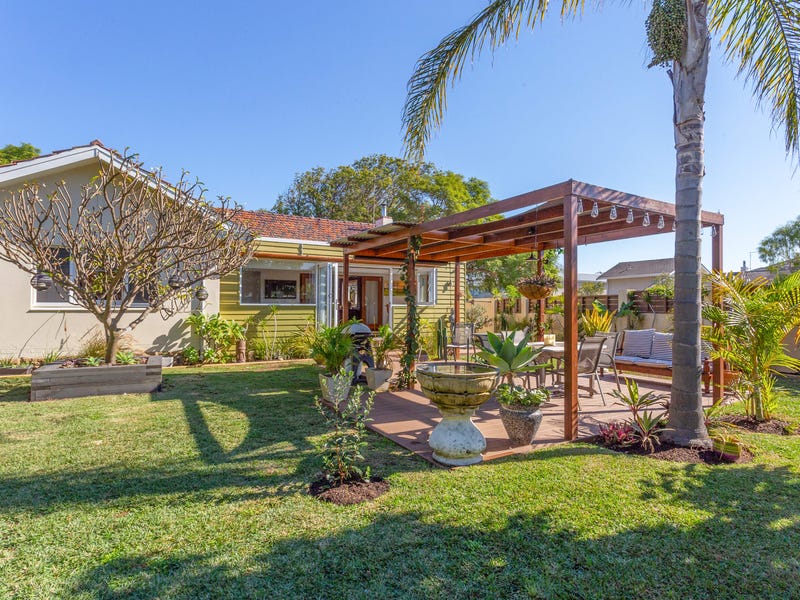 77 Point Walter Road, Bicton, WA 6157 - Property Details