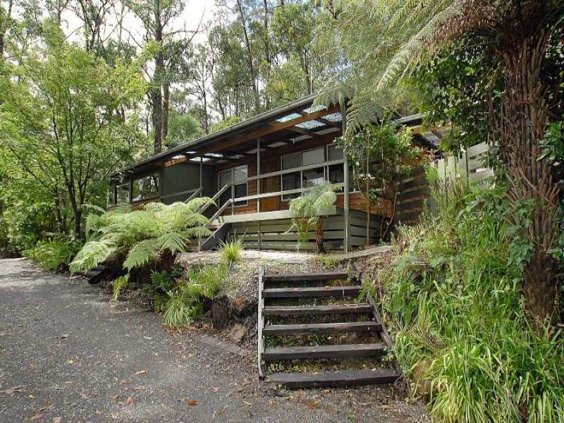 64 Inverness Road, Kalorama, Vic 3766 - Property Details