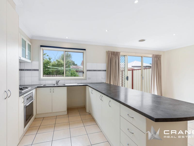 9 Benjamin Street, Sunshine, VIC 3020 - realestate.com.au