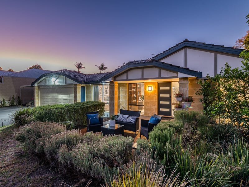 14 Castlegate Way, Woodvale, WA 6026 - Property Details