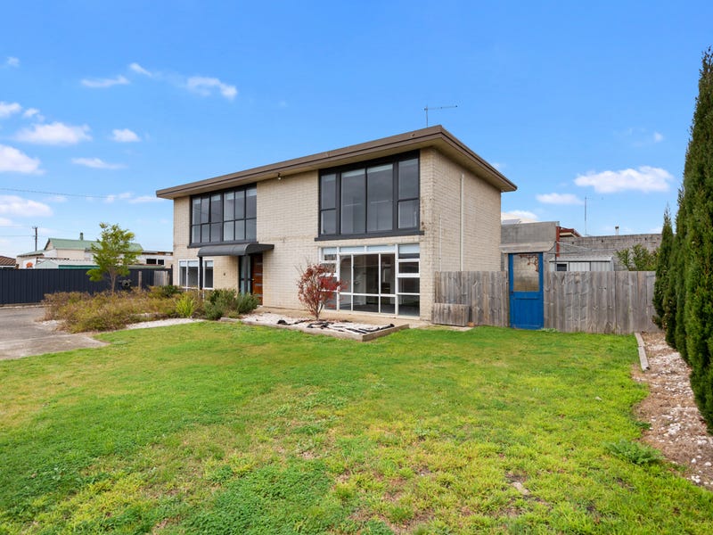 8 Amber Court, Ulverstone, TAS 7315 - realestate.com.au