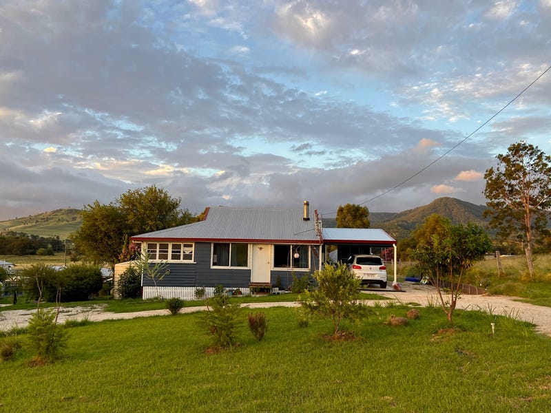 33 Oak St, Killarney, Qld 4373 - Property Details