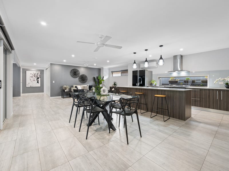 11 Meander Court, Ormeau Hills, QLD 4208 - realestate.com.au