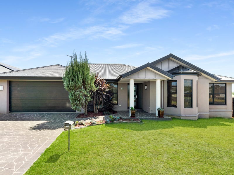 22 Pearl Court, Orange, NSW 2800 - Property Details