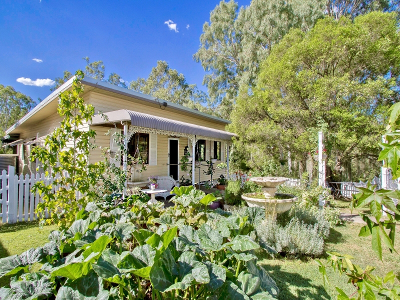 2 Stanley Street, Moore, QLD 4314 - realestate.com.au