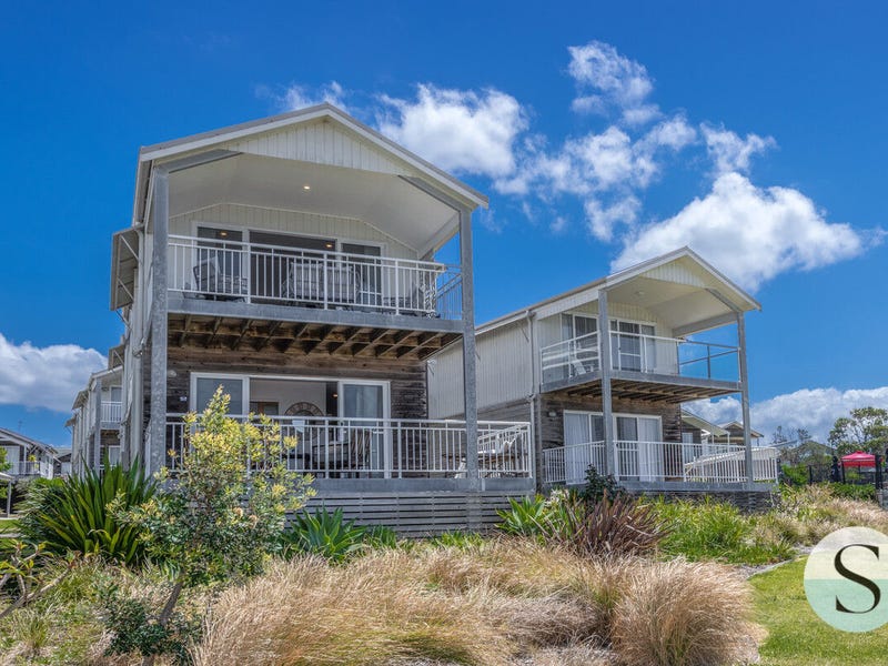 20 Beachside Drive, Caves Beach, NSW 2281 - realestate.com.au