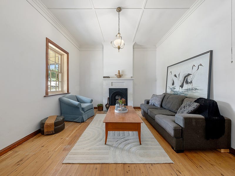 211 Hawkesbury Valley Way, Clarendon, NSW 2756 - Property Details