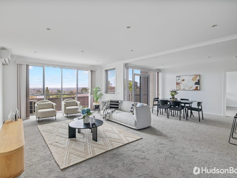 23/3 Sovereign Point Court, Doncaster, Vic 3108 - Property Details