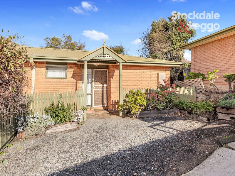 2/5-7 Taylor Drive, Darley, Vic 3340 - Property Details