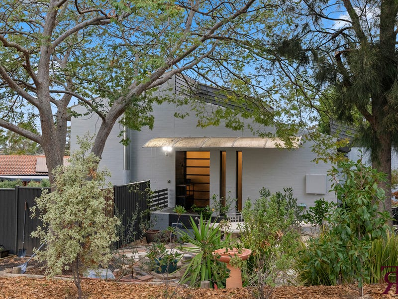 1 Somerville Street, Spence, ACT 2615 - Property Details