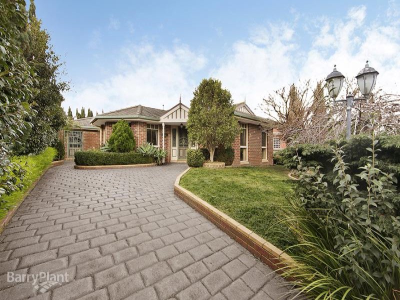95 Telford Drive, Berwick, VIC 3806 - realestate.com.au