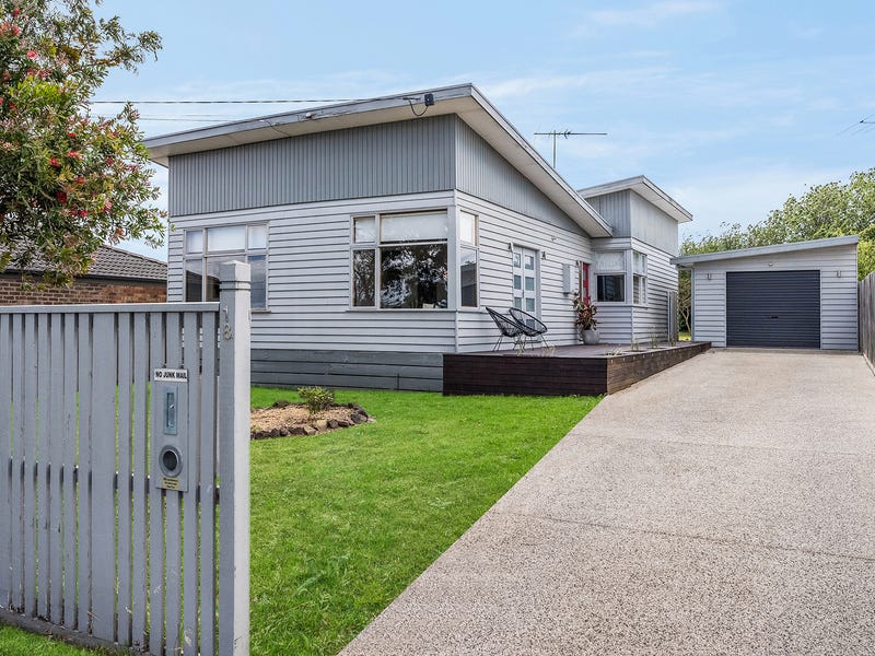 18 Autumn Street, Belmont, Vic 3216 - Property Details