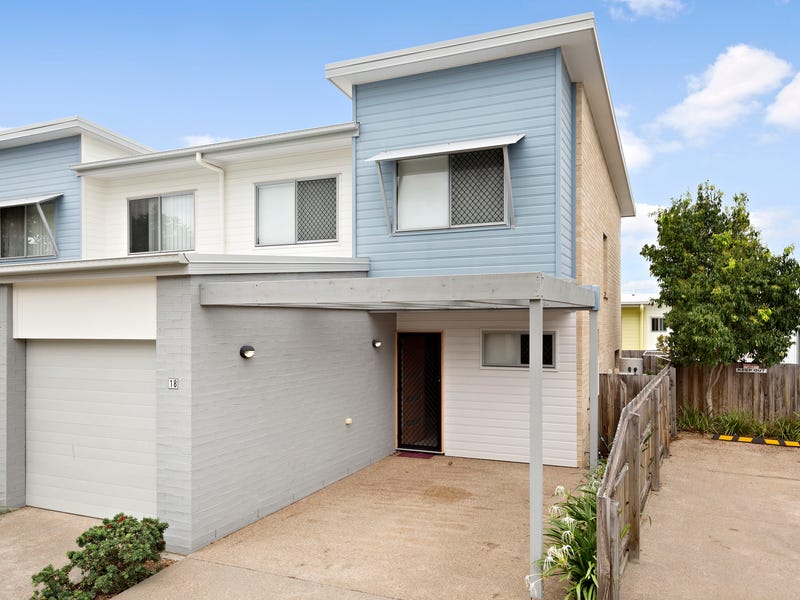 18/30 Taylor Place, MacKenzie, Qld 4156 - Property Details