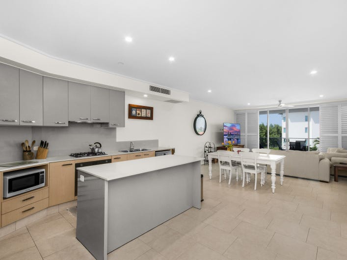 308/72-74 The Strand, North Ward, QLD 4810 - realestate.com.au