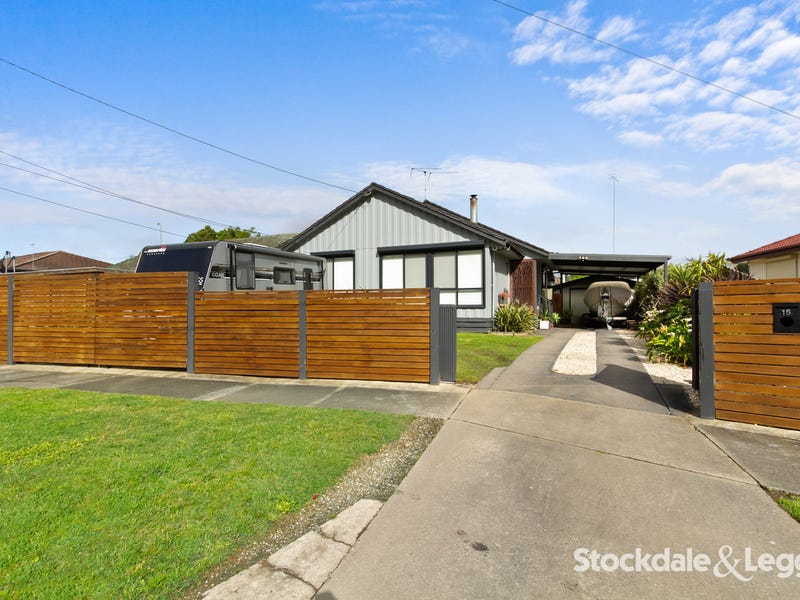 15 Burnside Drive, Morwell, VIC 3840 - realestate.com.au