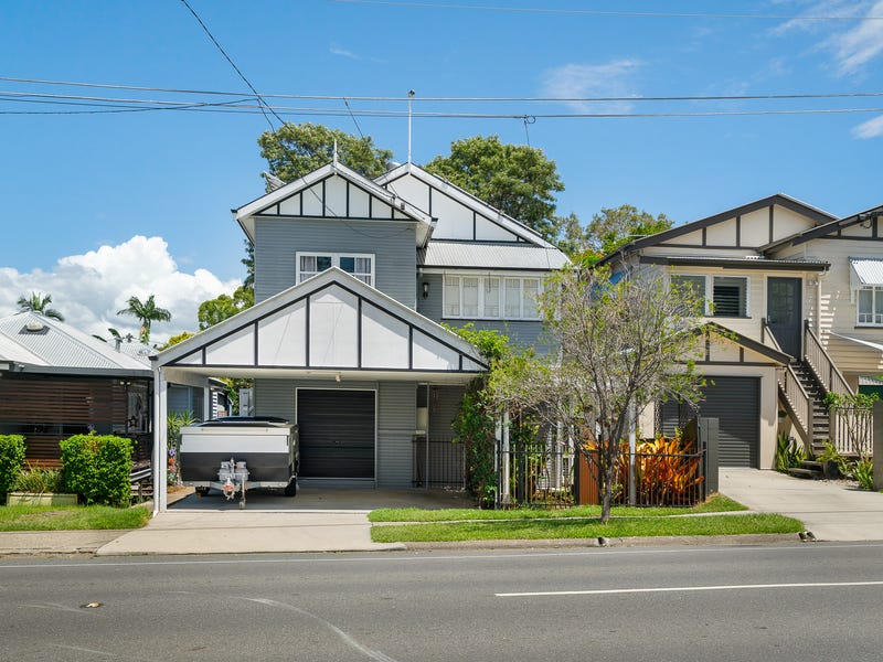 17 Barclay Street, Deagon, Qld 4017 - Property Details
