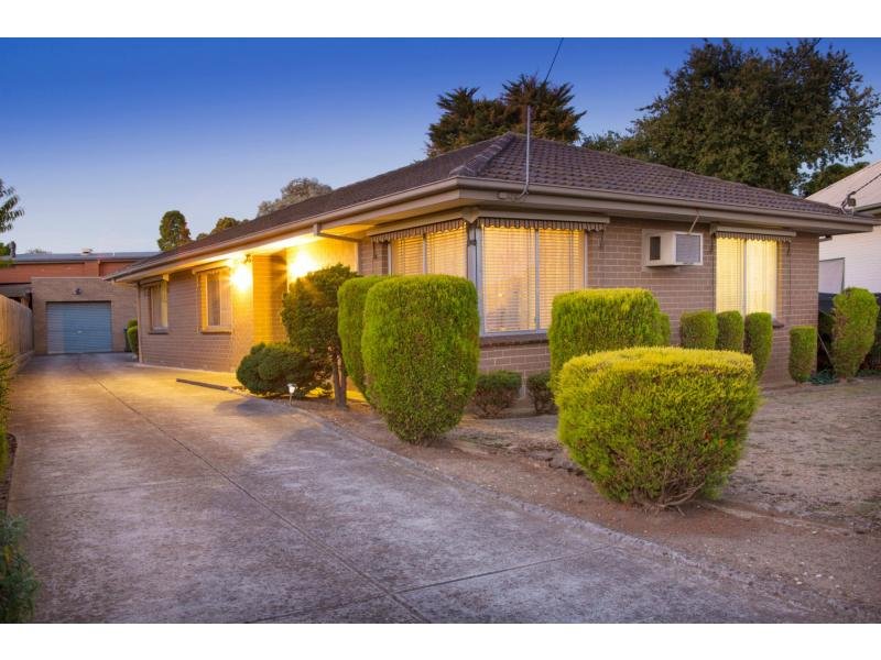 12 Reuben Street, Ferntree Gully, VIC 3156 - realestate.com.au