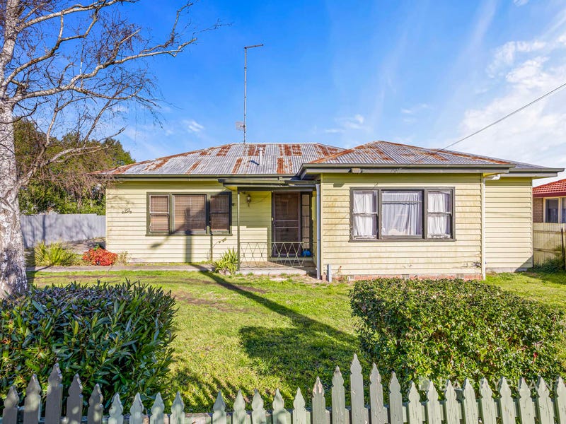 29 Birdwood Avenue, Sebastopol, Vic 3356 - Property Details