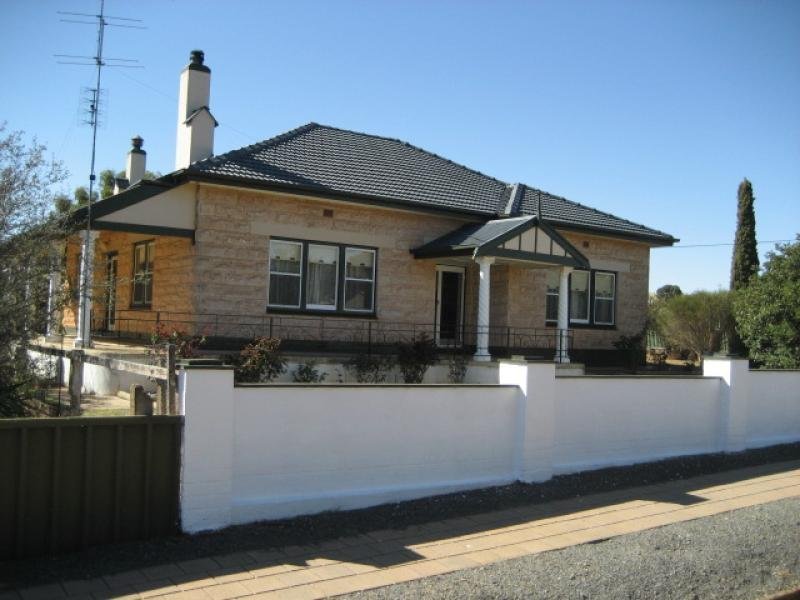19 New Street, Robertstown, SA 5381 - Property Details